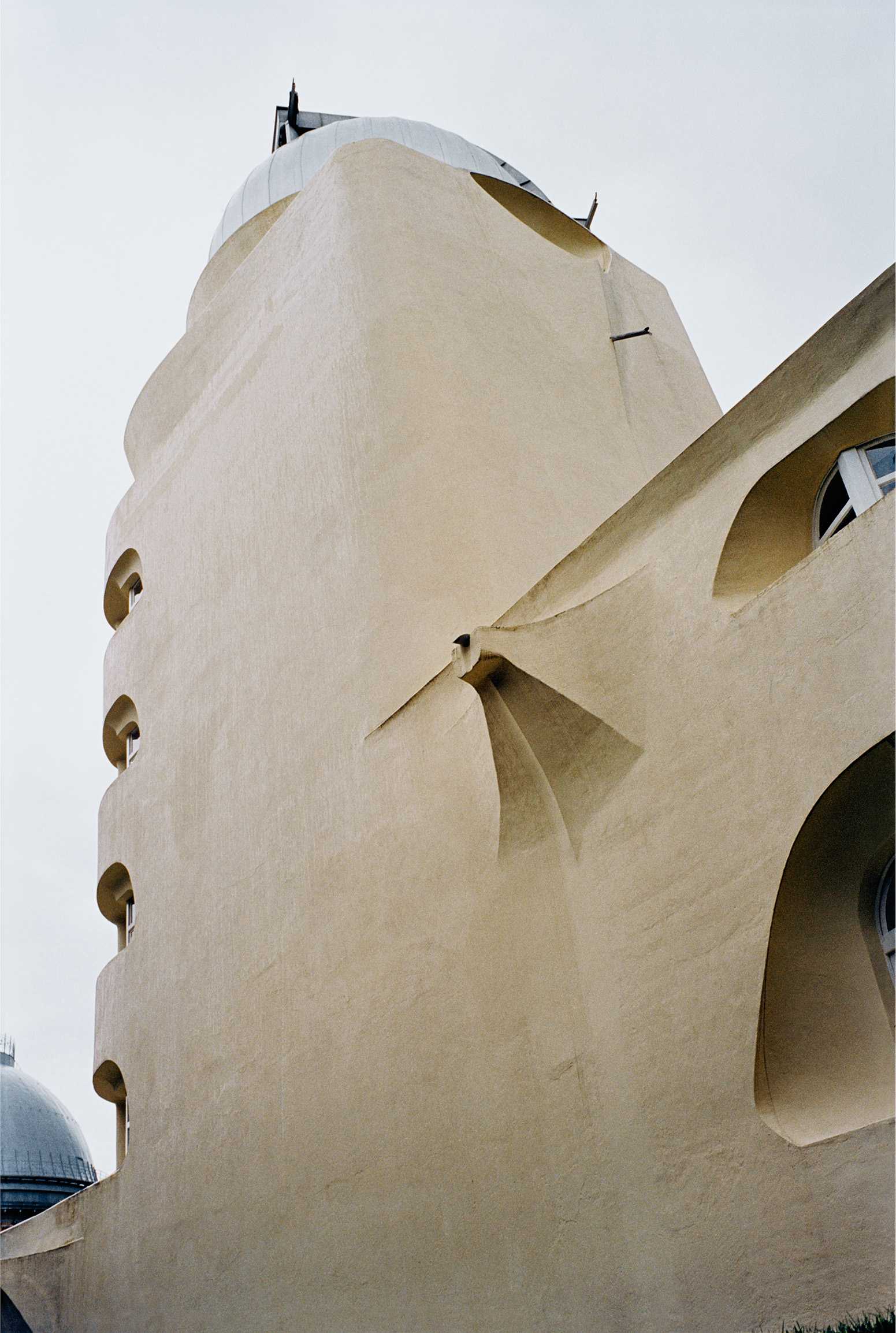 Kicken Berlin | ARNOLD NEWMAN | RICHARD PARE