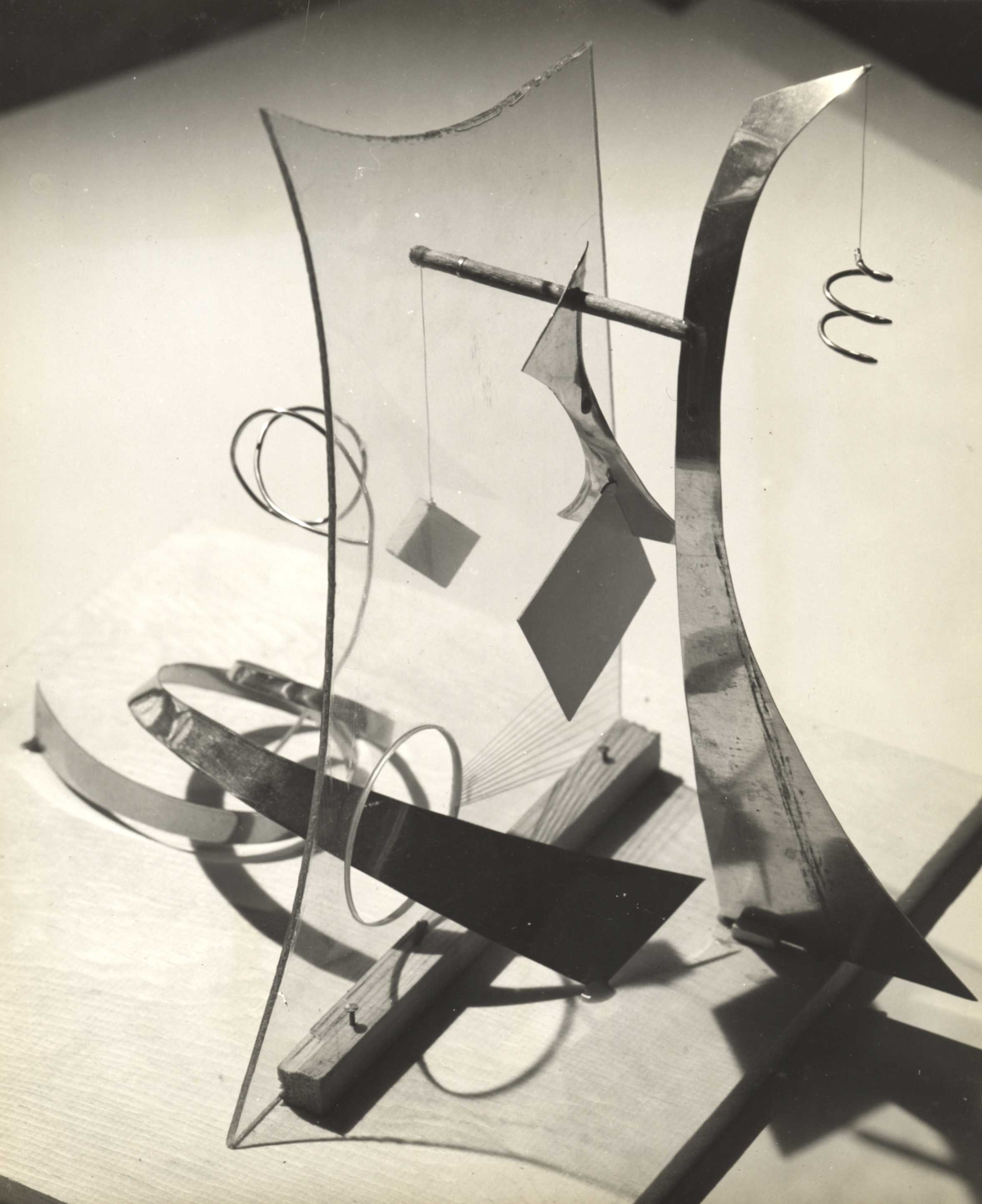 Kicken Berlin | CALDER X MIES